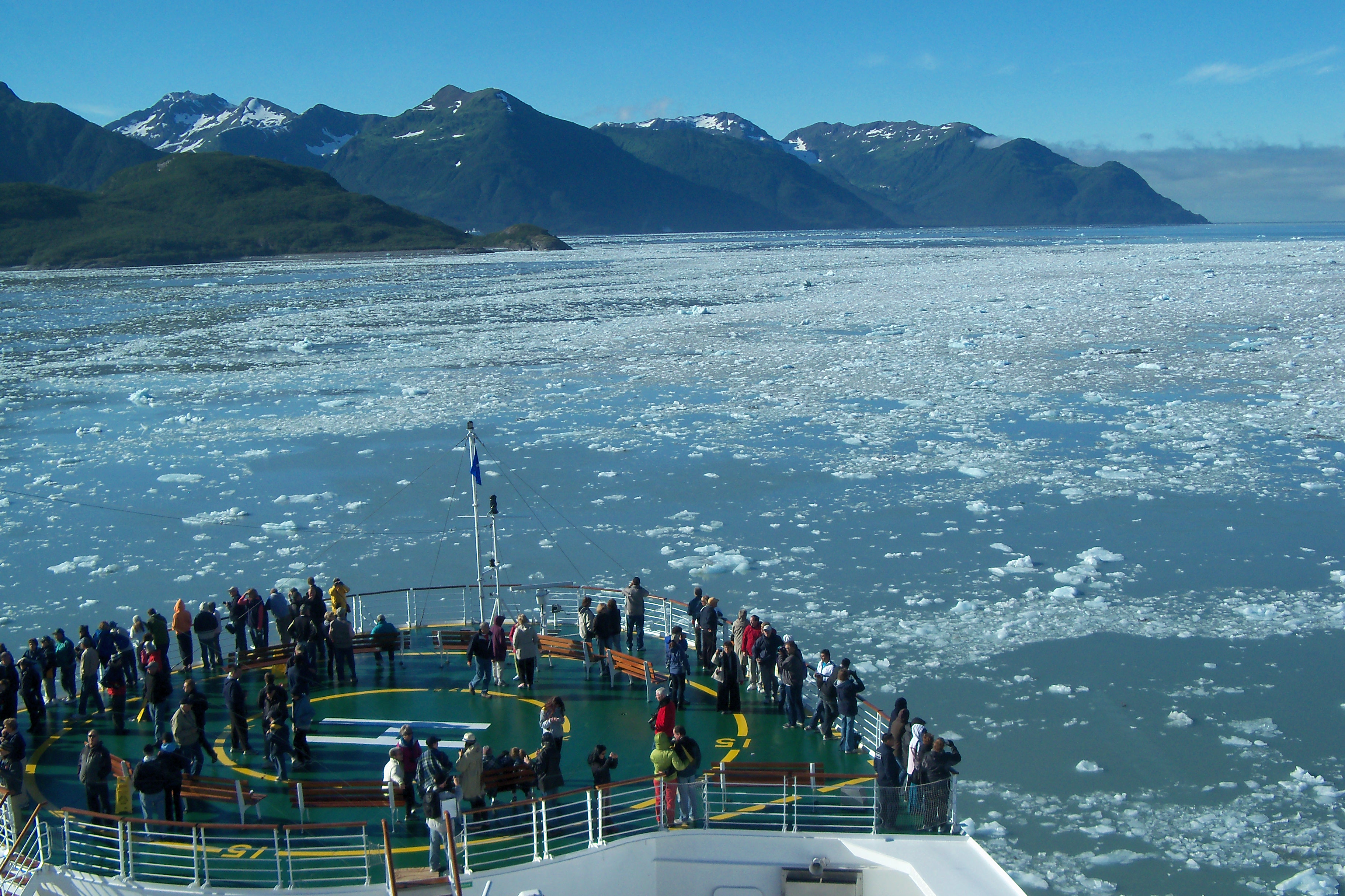 Hubbard Glacier 011 - Amazing Journeys
